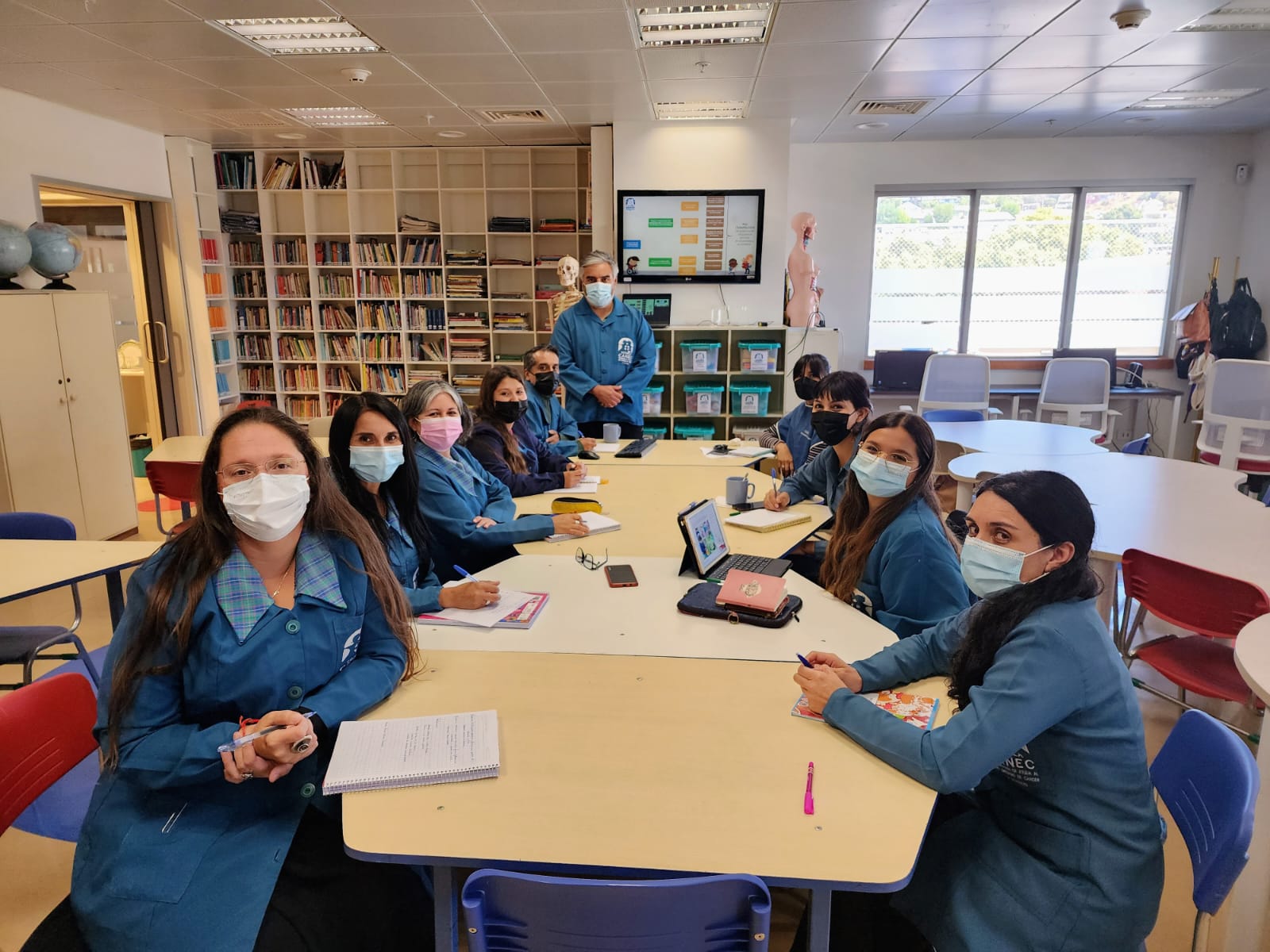 Todos a clases: Escuela Intrahospitalaria CANEC inicia su año escolar ...